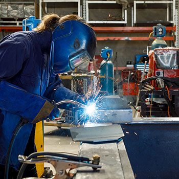 Proper Attire for Women in Skilled Crafts - NCCER